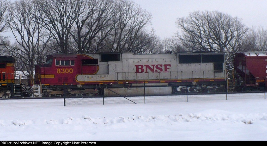 BNSF 8300